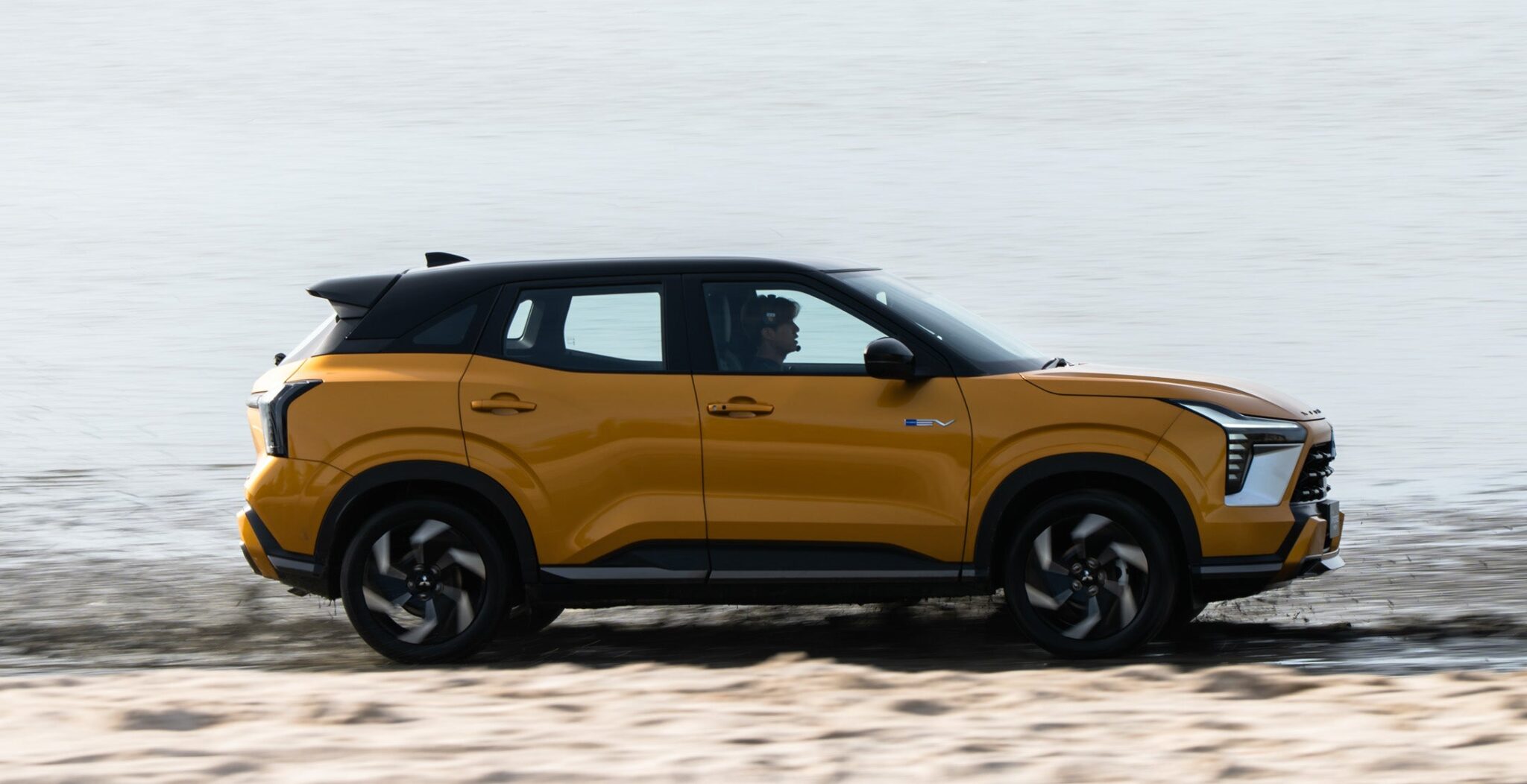 รีวิว Mitsubishi XForce HEV 2025 - Mitsu RMA